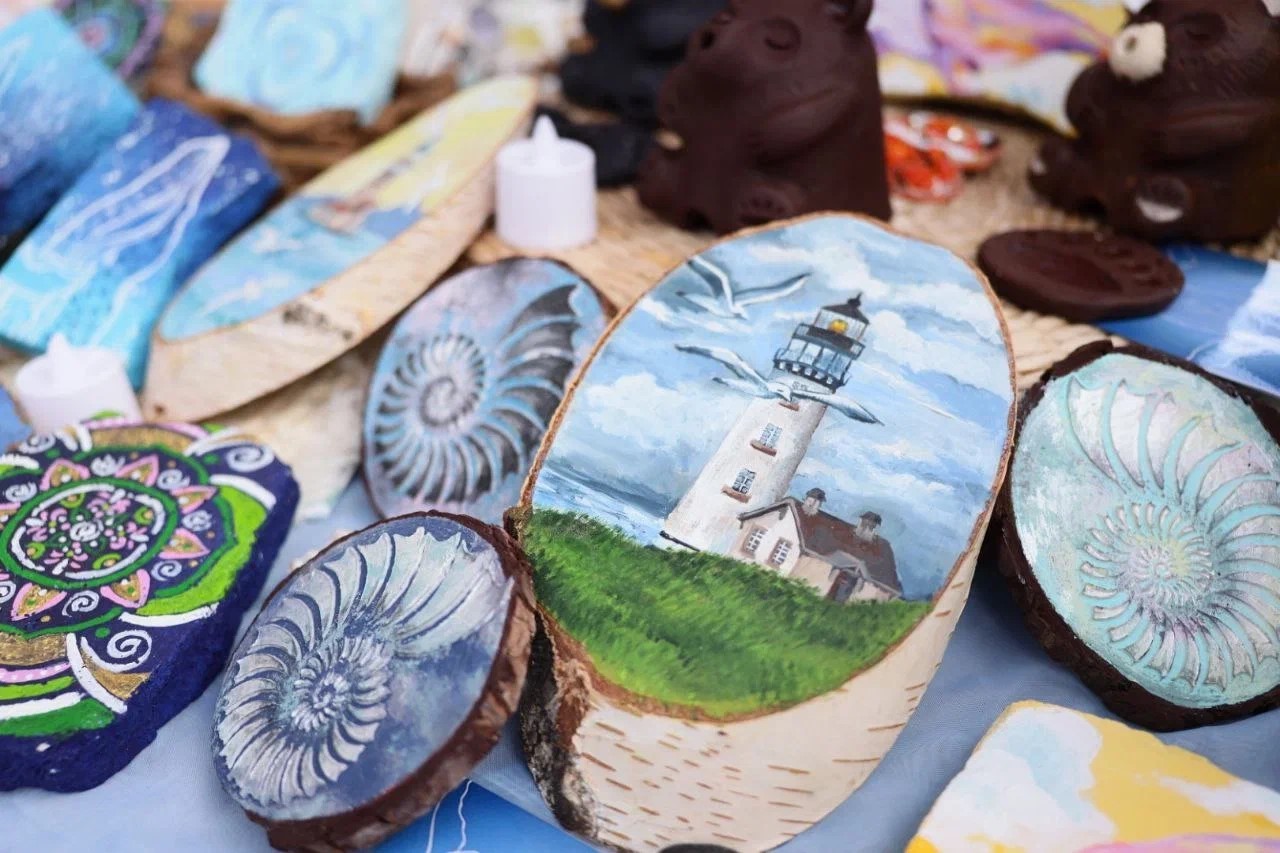 Предприниматели и самозанятые представили свои товары на фестивале креативных индустрий в Кинеле ...